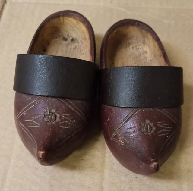 ANCIENNE PAIRE DE Sabots enfant Bois Et Cuir Art Populaire Pointure 12 ...