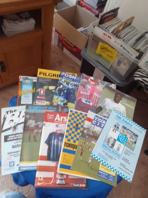 FOOTBALL PROGRAMMES (BULK Lot) League v Non League In FAC x 13 All ...