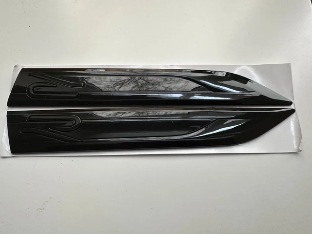 VW GOLF 8 R, R-Line seitlich Kotflügel Logo Emblem Hochglanz Schwarz ...