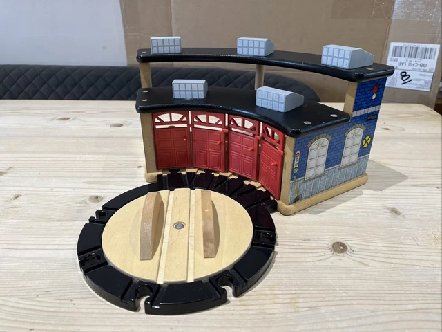 WOODEN RAILWAY ENGINE SHEDS for wooden train sets £12.00 - PicClick UK