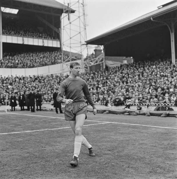 JACK CHARLTON OF Leeds United at White Hart Lane in London 1960s OLD ...