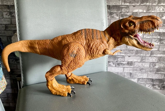 JURASSIC WORLD T-REX Tyrannosaurs Rex Stomp & Strike W/Sounds Action ...
