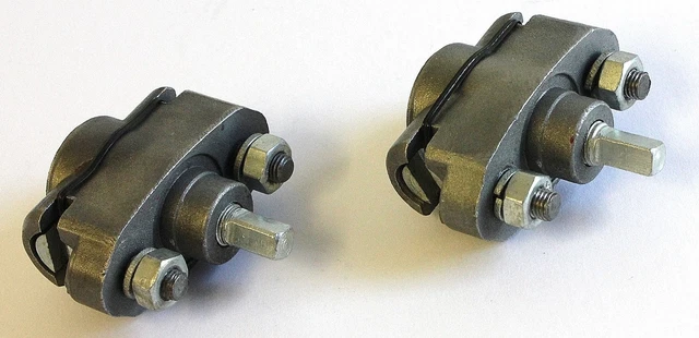 RELIANT SCIMITAR GTE Gtc Se6,Se6A & Se8 1976-1986 Pair Of Rear Brake ...