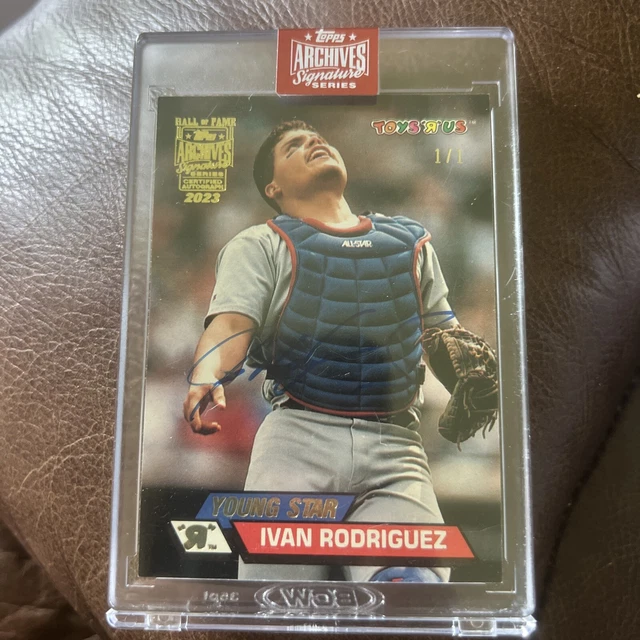 IVAN RODRIGUEZ 2023 Topps Signature Archives Series retraité HOF Auto 1 ...