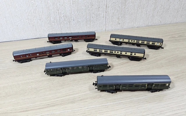 LIMA RAILWAYS, 4 x PASSENGER COACHES & 2 x MINITRIX CARRIAGE, N GAUGE £ ...