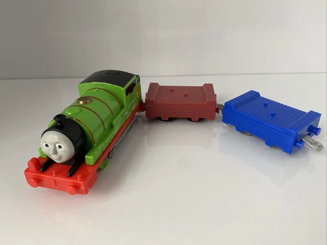 TRACKMASTER REVOLUTION THOMAS the tank engine battery train Speed ...