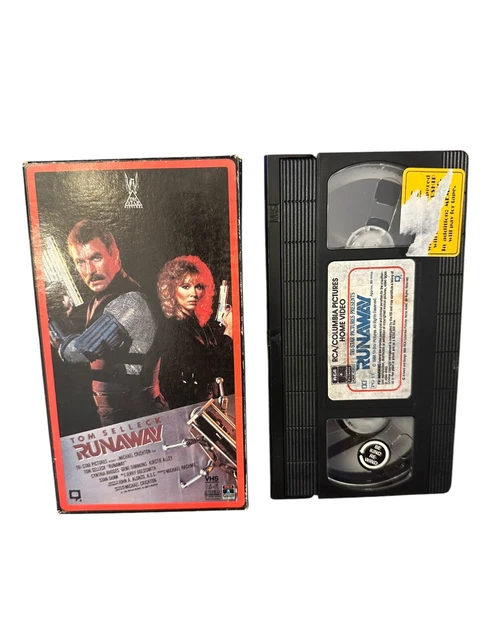 RUNAWAY VHS 1996 Tristar Home Video Michael Crichton 1984, Tom Selleck ...
