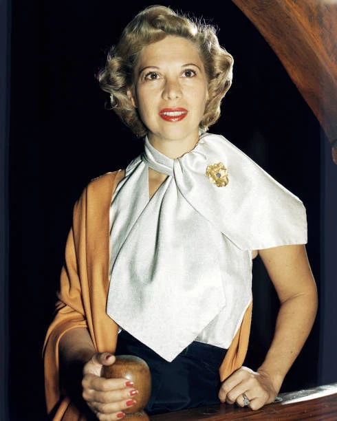 AMERICAN SINGER AND actress Dinah Shore circa 1955 Old photo 1 $9.00 ...