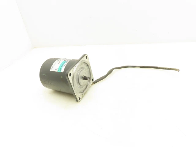 ORIENTAL MOTOR 5IK40RGN-AUL Speed Control Induction Motor 40W .65A 4P ...