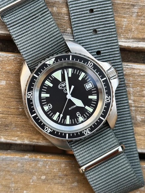 CWC ROYAL NAVY MK2 with Date Diver Watch EUR 1.400,00 - PicClick IT