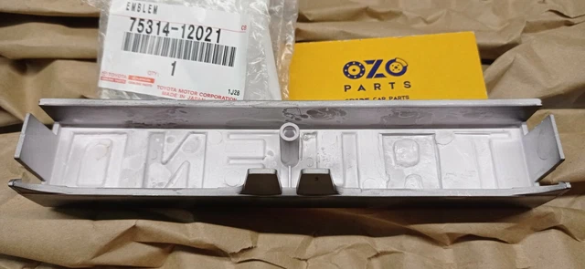 GENUINE TOYOTA AE86 Front Grille badge logo TRUENO 75314-12021 £38.83 ...