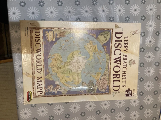 TERRY PRATCHETT DISCWORLD Map Jigsaw £15.00 - PicClick UK