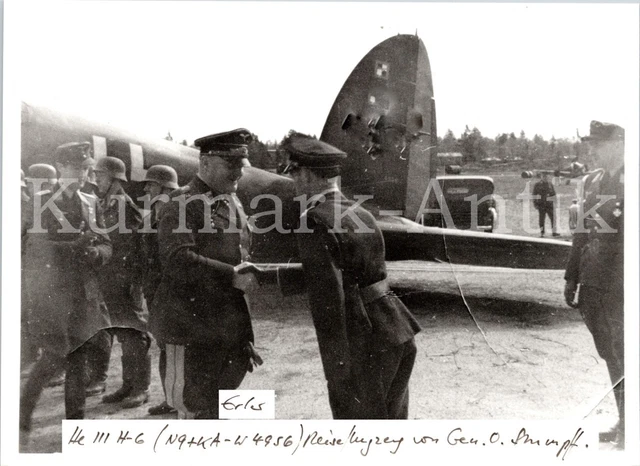 T584 FOTO WEHRMACHT Archiv Repro Luftwaffe Flugzeug He111 H-6 + General ...