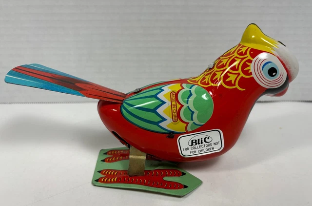 VINTAGE WALKING HOPPING Wind-Up Tin Bird Parrot Toy 1970's - NO KEY ...