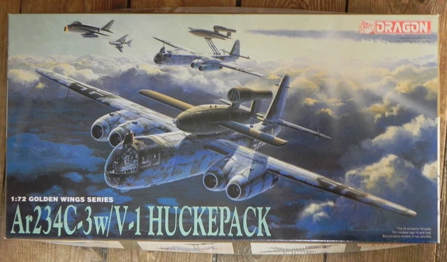 ARADO AR 234 C-3 with V-1 Huckpack 1/72 Dragon Golden Wings Model Kit ...