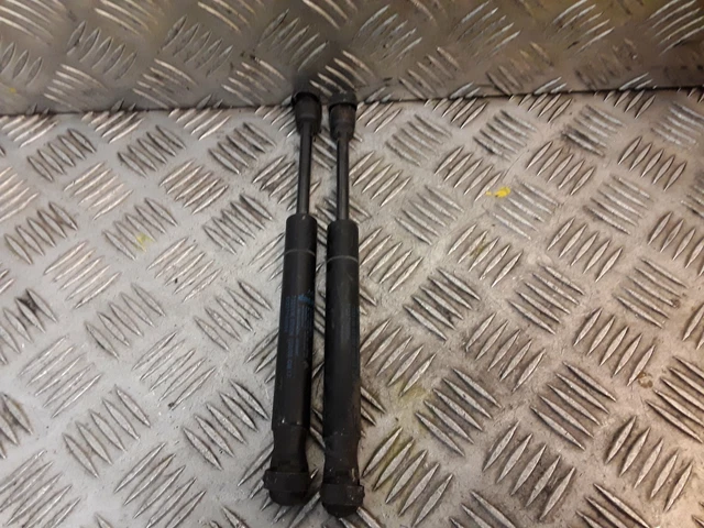 MINI R56 BONNET Strut Set Pair COOPER R56 R57 OEM 7148864 EUR 28,22 ...