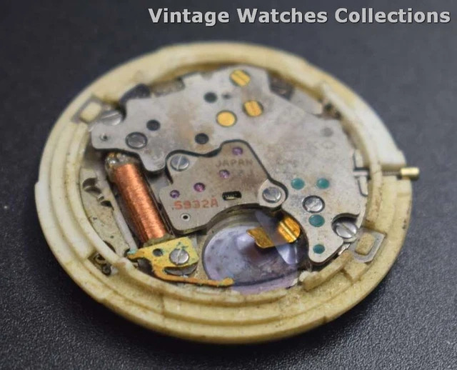 SEIKO-5932 QUARTZ NON Working Watch Movement For Parts/Repair Work O ...