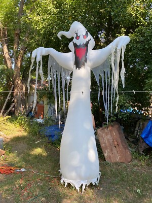 GEMMY AIRBLOWN INFLATABLE 12' Halloween Evil Ghost Color Change ...