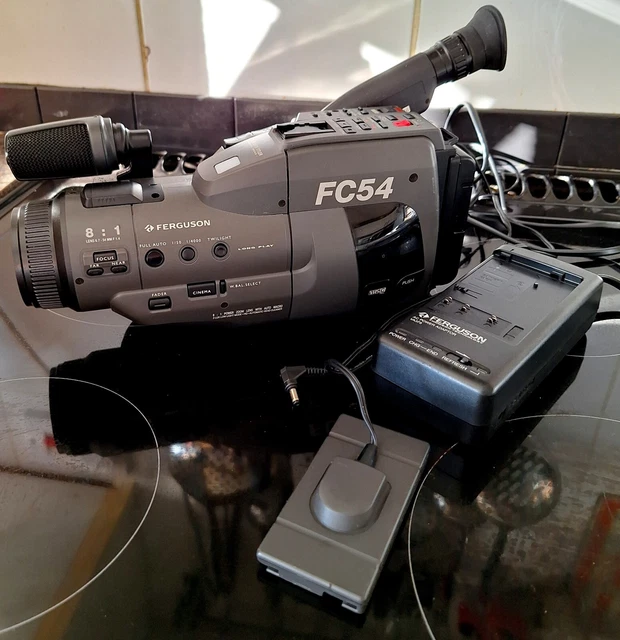FERGUSON VIDEOSTAR VHS-C FC54 Camcorder with Leads/Battery/Charger. £24 ...