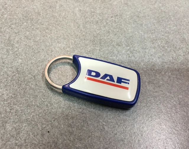 ANCIEN PORTE CLES Key Keychain Collector Pvc Camion Truck Logo Embleme ...