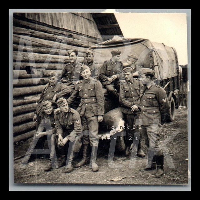 FOTO, WW2, RUSSLANDFELDZUG Pz.Div., der 5.Zug am LKW b, 1942, L259L EUR ...