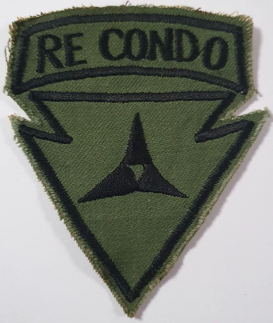 VIETNAM WAR VINTAGE US Army III Corps RECONDO School subdued patch ...