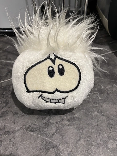 DISNEY STORE CLUB Penguin White Puffle Jakks Pacific Plush-no Label £12 ...
