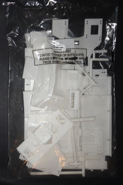 AIRFIX BATTLE OF Waterloo - Farm House Le Haye Sainte - Kit completo 1: ...