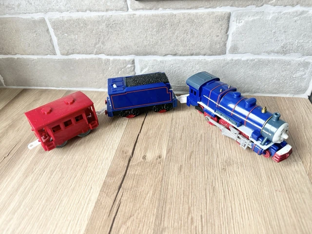 HANK & TENDER With Caboose Tomy Trackmaster Motorised Train Thomas ...