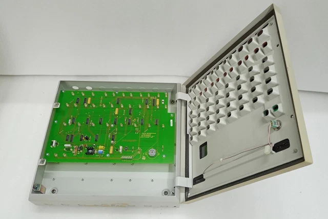 THORN SECURITY FIRE Alarm Panel System 1620 / AFA-MINERVA 8 Zone ...