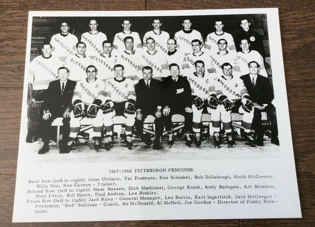 PITTSBURGH PENGUINS 1967-68 NHL Team Photo Andy Bathgate Les Binkley ...
