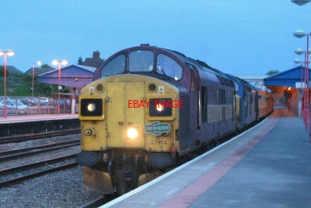 PHOTO (2) Class 37 Loco No 37114 At Newbury Pathfinder Tour3Rd May 2003 ...