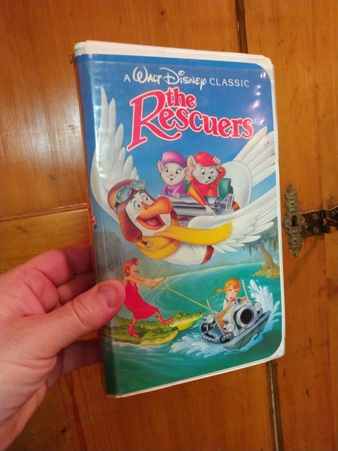 A WALT DISNEY Classic The Rescuers VHS Clam Shell Cover Black Diamond ...