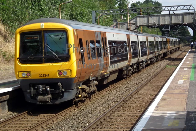 CLASS 323 323241, 3 car EMU, in West Midlands Trains at Gravelly Hill ...