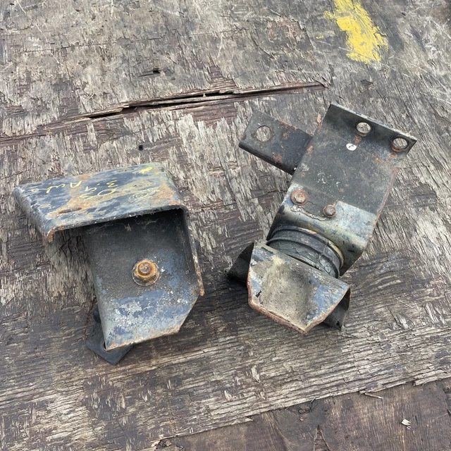 LAND ROVER DISCOVERY Range Rover Classic V8 Engine Gearbox Bracket ...