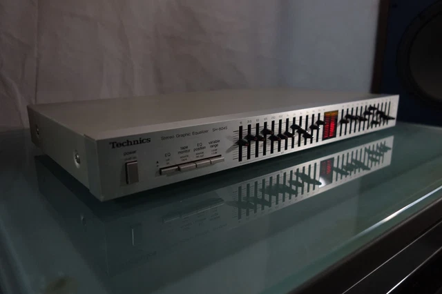 TECHNICS SH-8045 STEREO Graphic Equalizer 2x 12-band RARE égaliseur ...