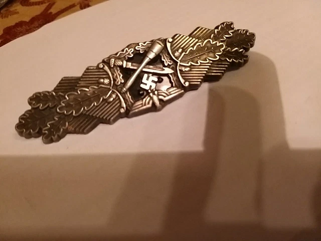 WHY THE CLOSE Combat Clasps Is Must Have For Ww2 Collectors £28.80 ...