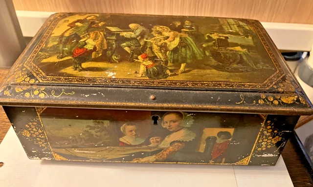 VINTAGE BISCUIT TIN With Hinged Lid & Lock Lovely Pattern Empty ...