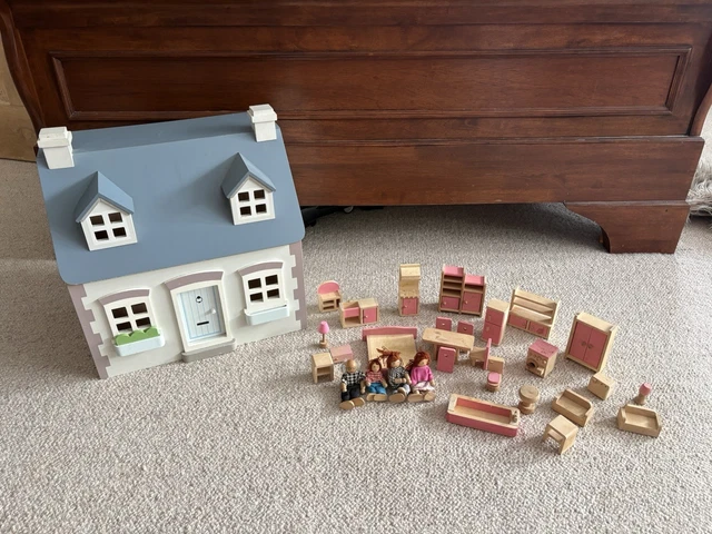 JOHN LEWIS DOLLS House With Figures And Furniture £5.45 - PicClick UK