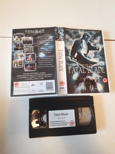 FATAL BLADE BIG BOX EX RENTAL VHS video cassette UK EUR 11,48 - PicClick IT