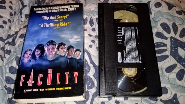 THE FACULTY VHS 1999 Horror Josh Hartnett Blockbuster Movie Rental ...