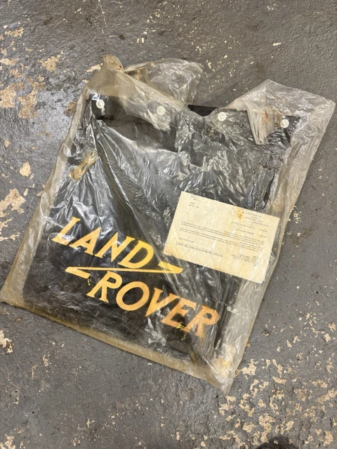 NEW OLD STOCK Genuine Land Rover Rear Mud Flaps to suit Series 2, 2a, 3 ...