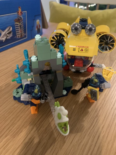 LEGO CITY OCEANS Ocean Exploration Submarine (60264) £15.00 - PicClick UK