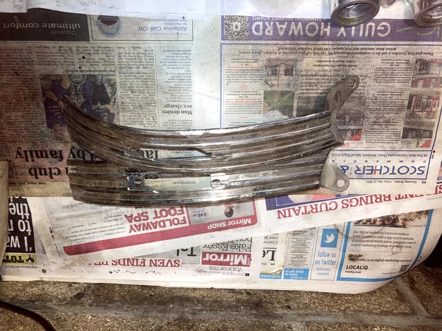 VINTAGE ORIGINAL 1950-51 Triumph pre unit petrol tank chrome strip ...