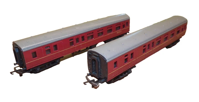 VINTAGE TRI-ANG TT Mainline Brake Coach Br Mk1 X 2 W53111 T.83 34001 T ...