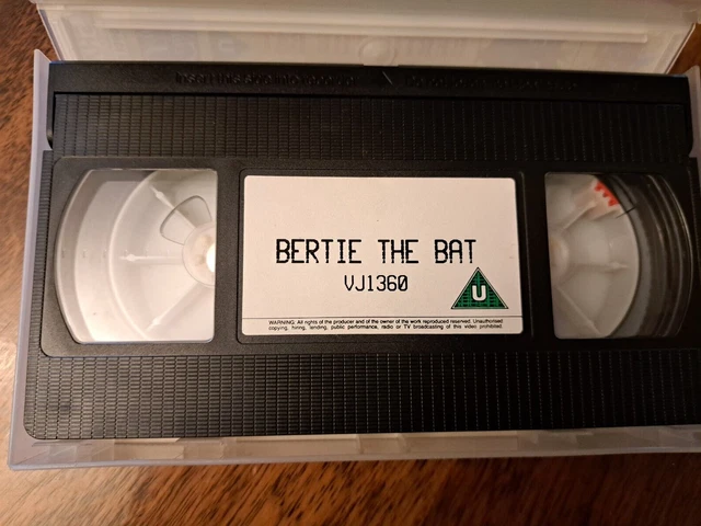 RARE BERTIE THE Bat Vhs Video Narrated By Bernard Cribbins EUR 8,06 ...