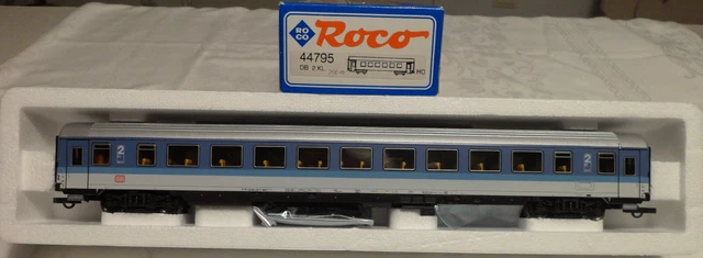 WAGON DE TRAIN de voyage IR ROCO 44795 2. Classe de la Deutsche Bahn (W ...