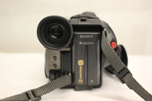 SONY HANDYCAM CCD-TR713E Hi8 VIDEO CAMCORDER 72x DIGITAL ZOOM CAMERA ...