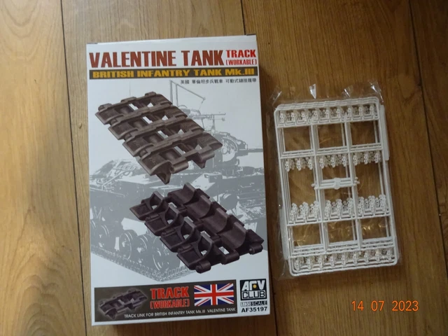 AFV CLUB 1/35 scale WORKABLE Tracks Kit for VALENTINE Mk III Tank Sprue ...