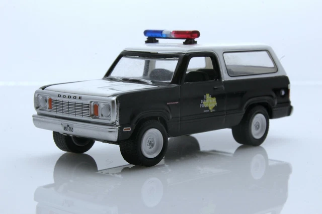 DODGE RAMCHARGER TEXAS DPS Highway Patrol Police Car 1:64 Scale Diecast ...